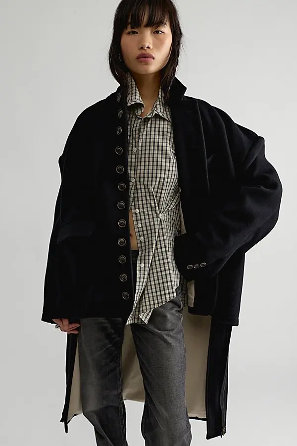 ASPARAGUS Asymmetrical Zipper Coat - Black