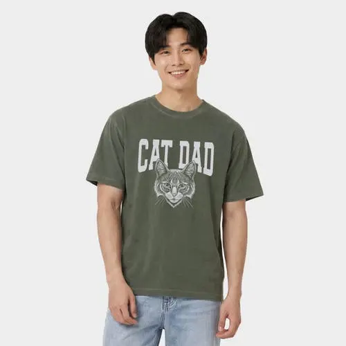 SIMPLY SAGE MARKET Cat Dad Sketch Garment Dyed T-shirt - Moss