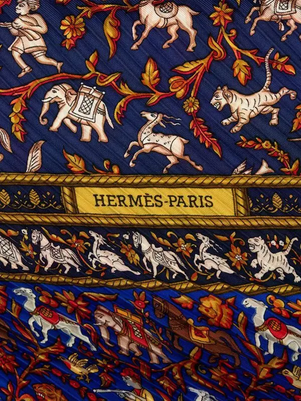 Hermès 2000-2026 Chasse En Inde Pleated Silk Scarf 140 Scarves