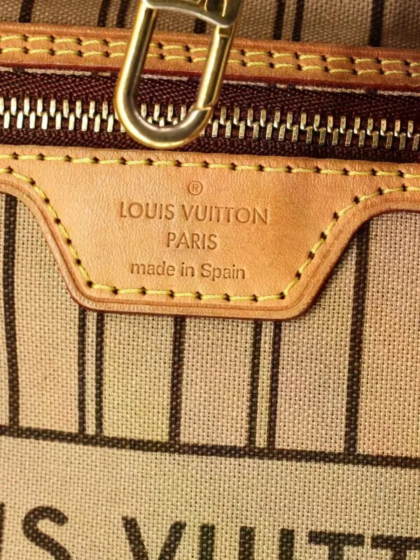 LOUIS VUITTON Neverfull Nm Monogram Canvas Mm Tote Bag