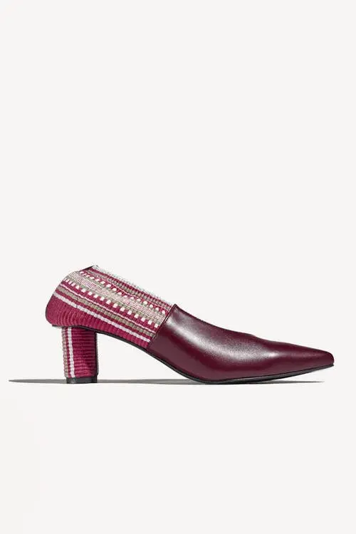 AMAMBAIH Ana Pumps - Wine