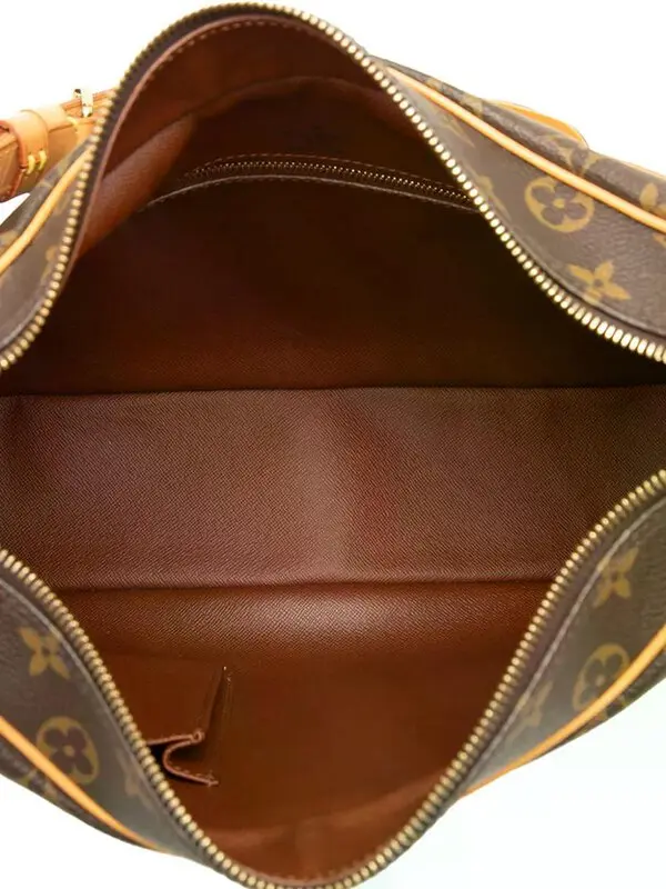 LOUIS VUITTON 2001 Monogram Boulogne 35 Shoulder Bag