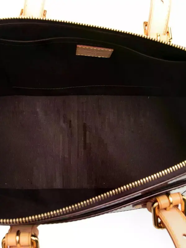 LOUIS VUITTON 2008 Monogram Vernis Rosewood Avenue Shoulder Bag