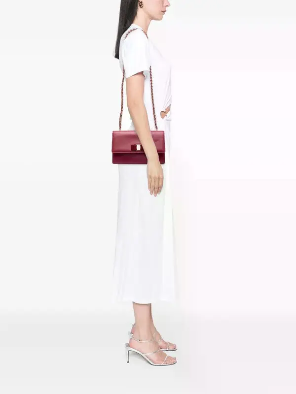 FERRAGAMO 2010-2026 Medium Leather Vara Ginny Crossbody Bag - Red