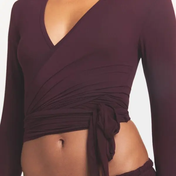 SKIMS Cloud Sleep Wrap Top | Red