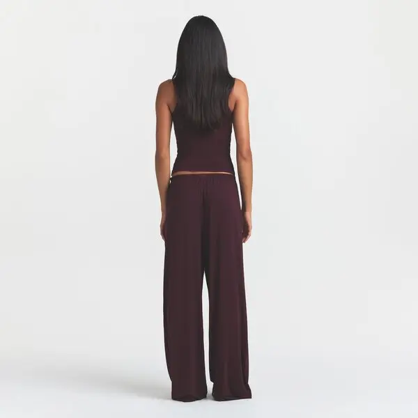 SKIMS Cloud Sleep Pants | Burgundy