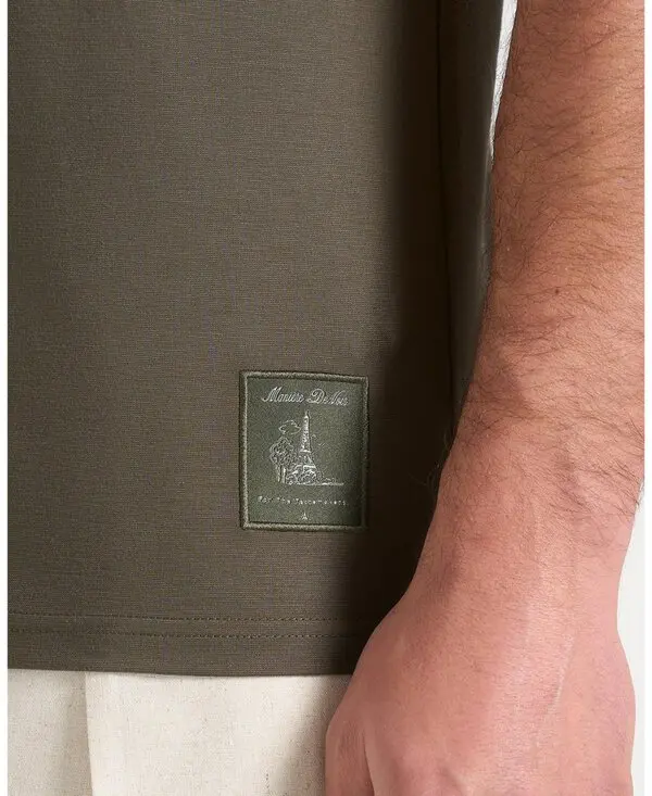Manière De Voir Ts003 Fitted T-shirt
