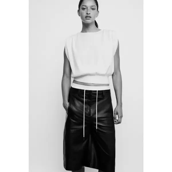 H&M Gathered Knit Top