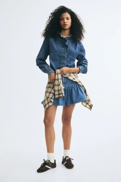 H&M Ruffle-trimmed Blouse