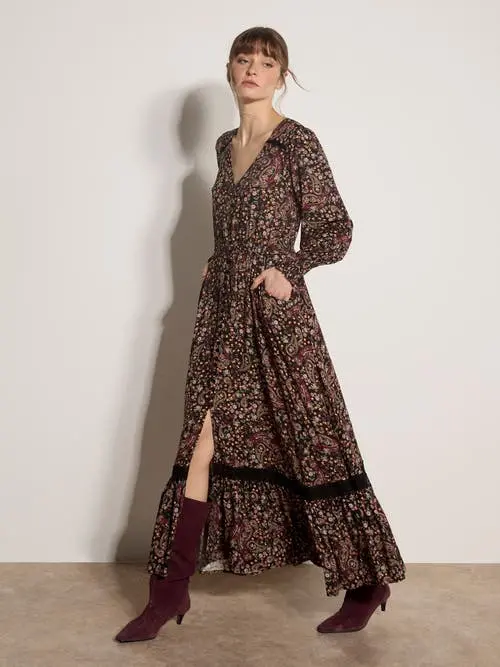 APRICOT Painterly Paisley Maxi Dress
