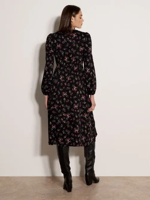 APRICOT Long Sleeve Midi Dress