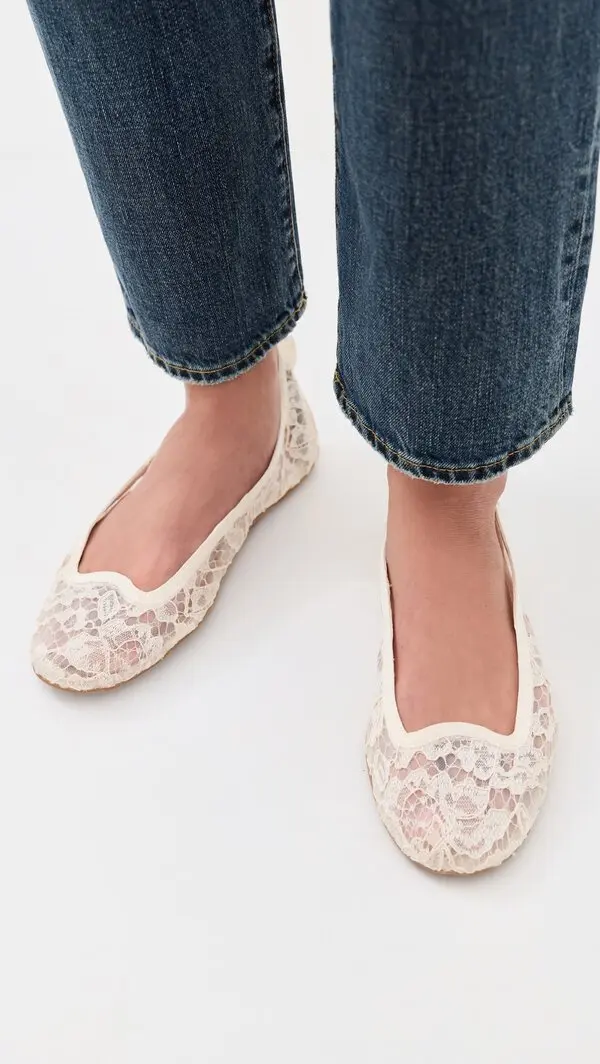 BRAVE PUDDING Lace Lights Flats