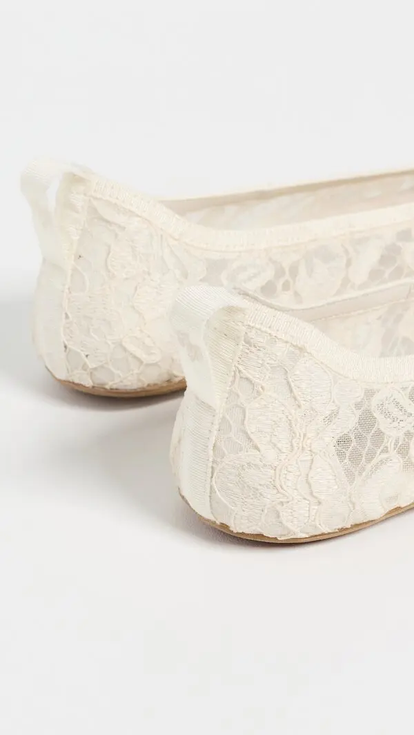 BRAVE PUDDING Lace Lights Flats