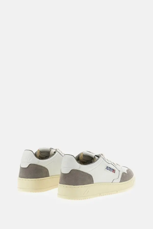 AUTRY Sneakers Medalist Low In Pelle E Suede