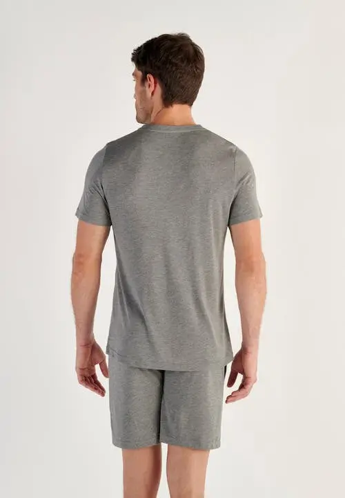 HOM Cocooning V-neck T-shirt