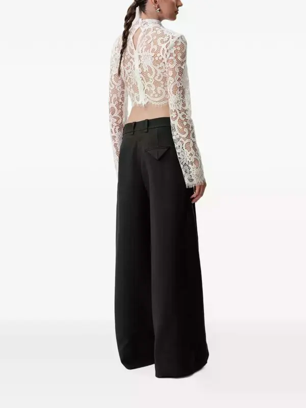 CONCEPTO Mist Lace Long-sleeved Cropped Blouse