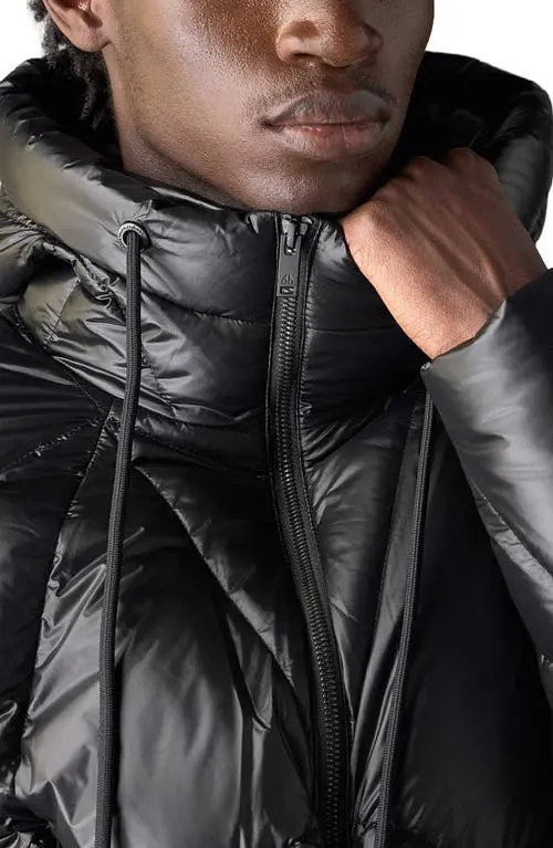 Moose Knuckles Iceberg Quilt Down Puffer Jacket