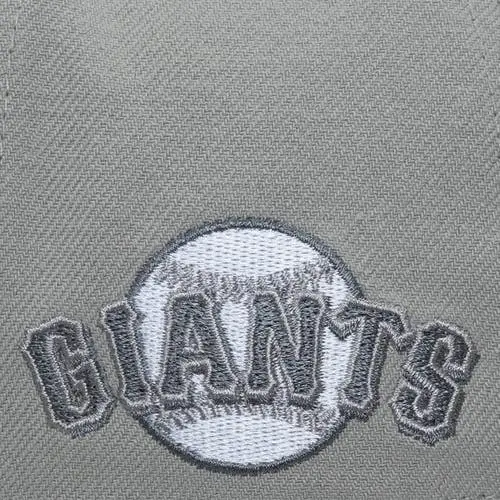 Mitchell & Ness San Francisco Giants Thunderstorm Head Coach Pro-crown Adjustable Hat