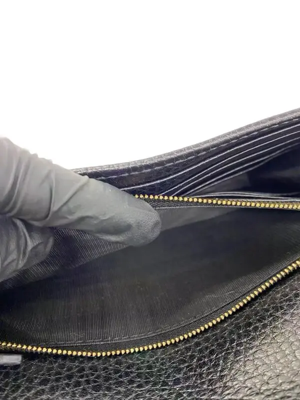 Gucci 2000-2015 Dollar Calf Interlocking Shoulder Bag