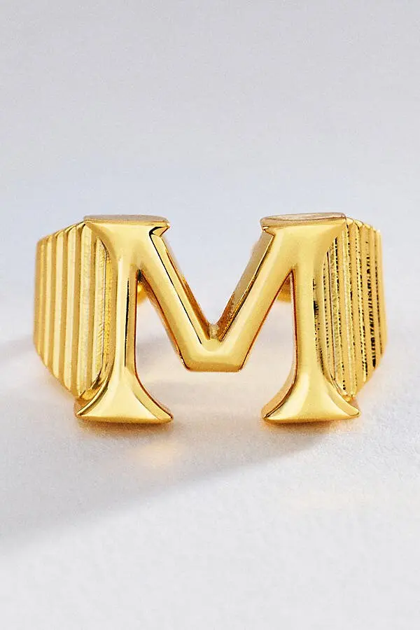 LUV AJ Itial Rige Signet Rg - M