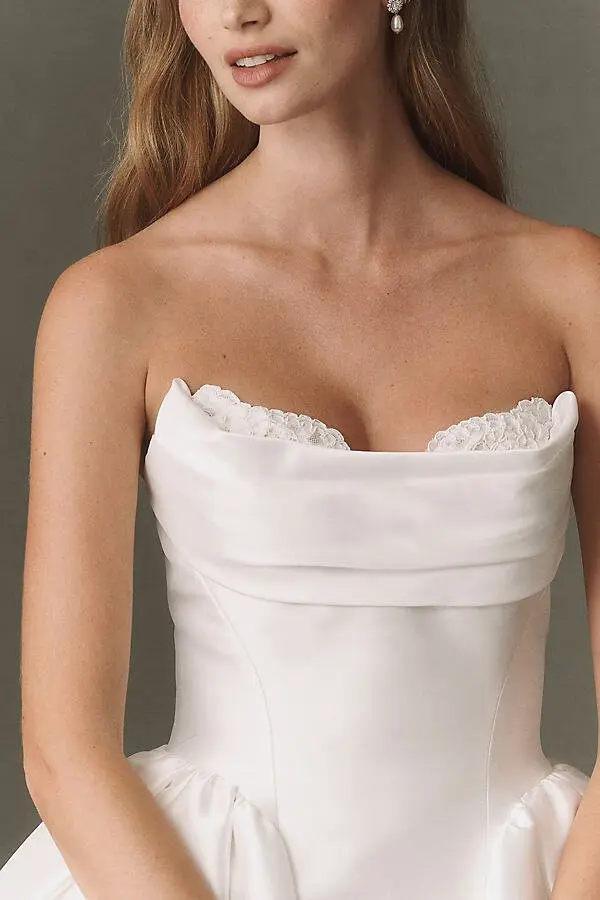 PRONOVIAS Exclusive: Nelya Gown