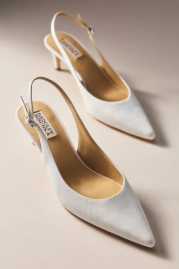 Badgley Mischka Ruthie Slgback Kitten Heels