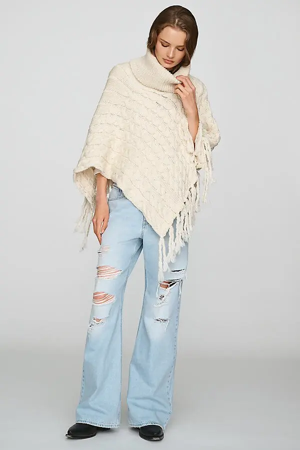 MANDINGA Nahuel 100% Mero Wool Poncho