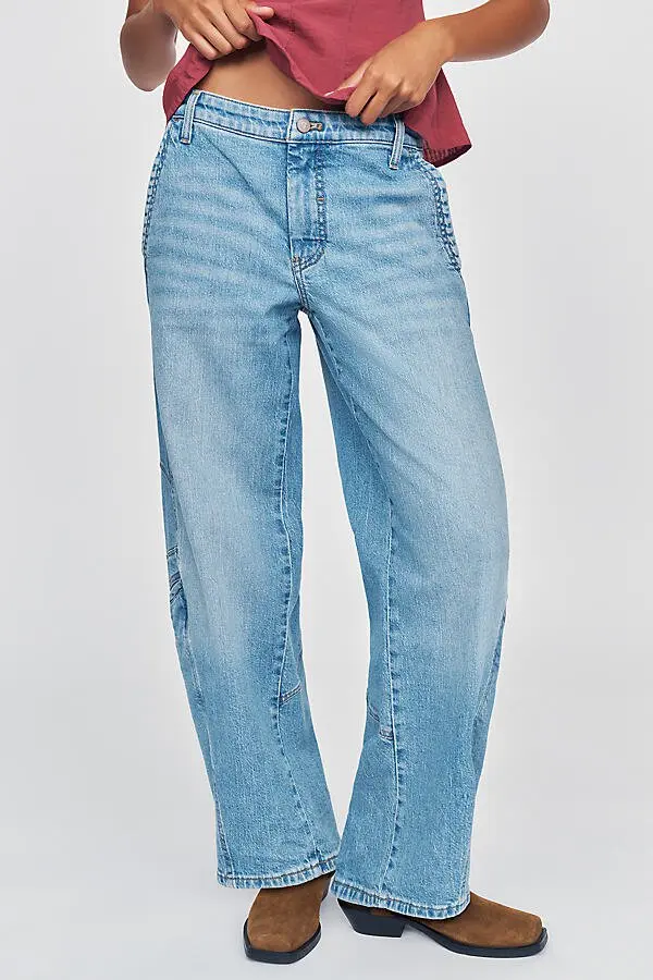 PILCRO Kaye Mid Rise Barrel Leg Jeans - Light Denim