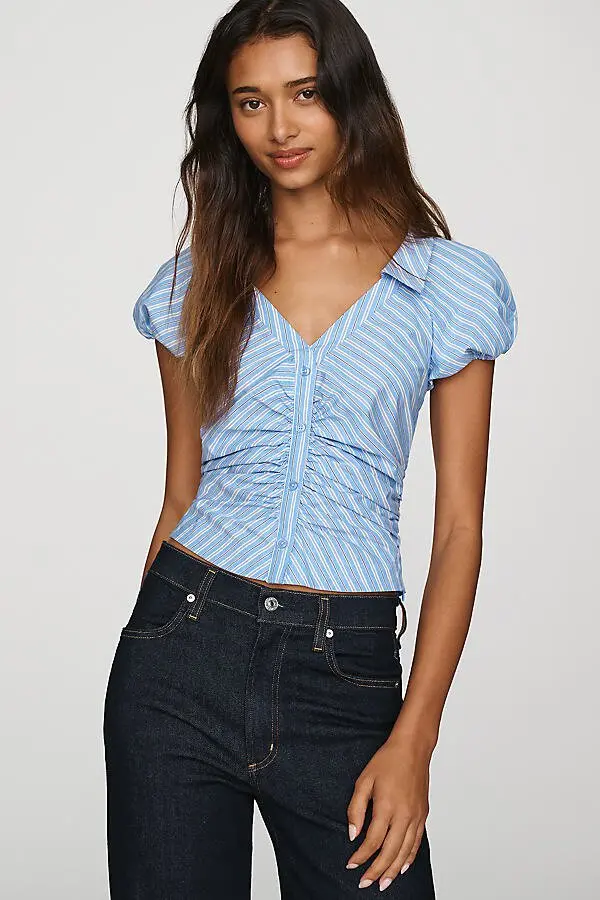 Maeve Ruched Short Sleeve Buttondown Shirt