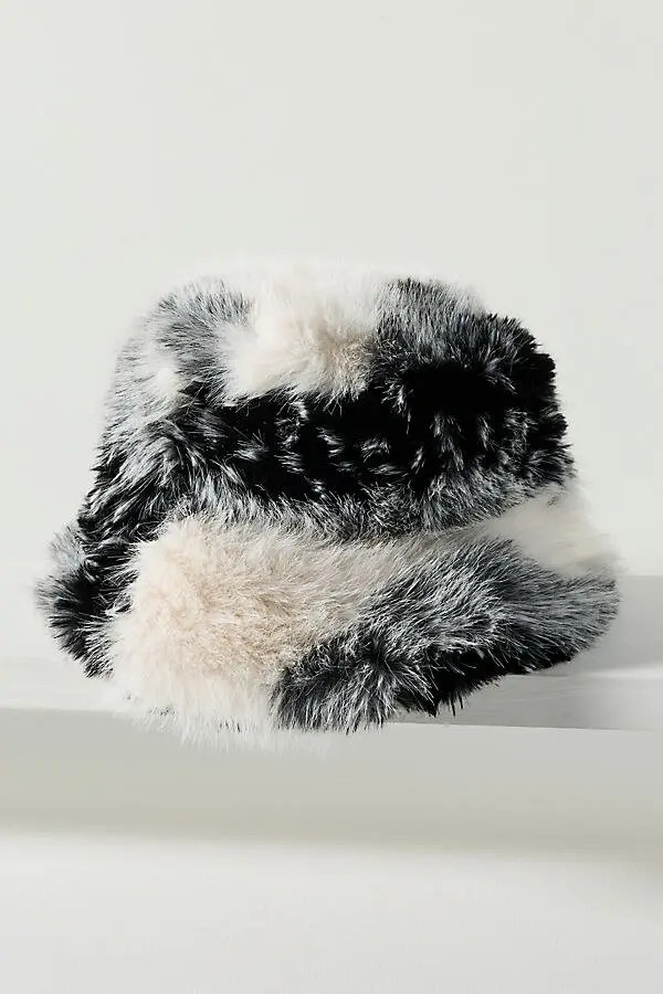 LUCKY ZONE Faux Fur Bucket Hat - White