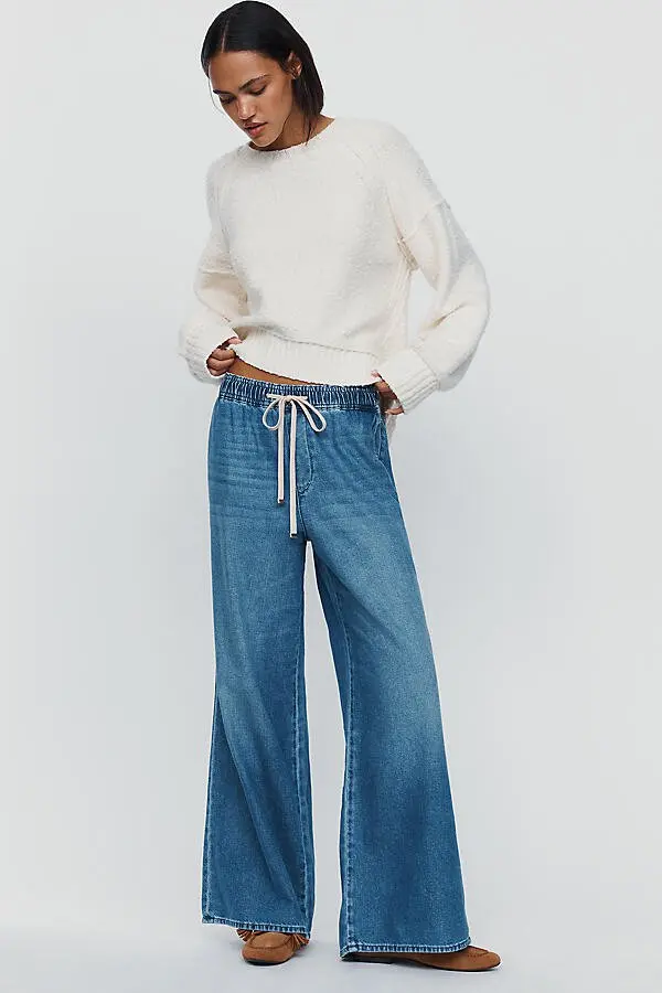 7 For All Mankind Petite Wide-leg Pull-on Jeans - Medium Denim