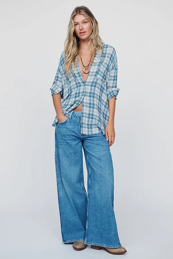 PILCRO High Rise Wide Leg Side Gusset Jeans