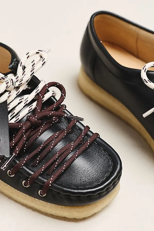 Clarks Wallabee Double Lace Up Moccass