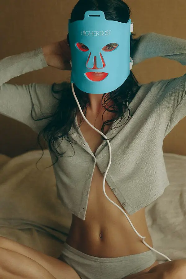 HIGHERDOSE Red Light Face Mask