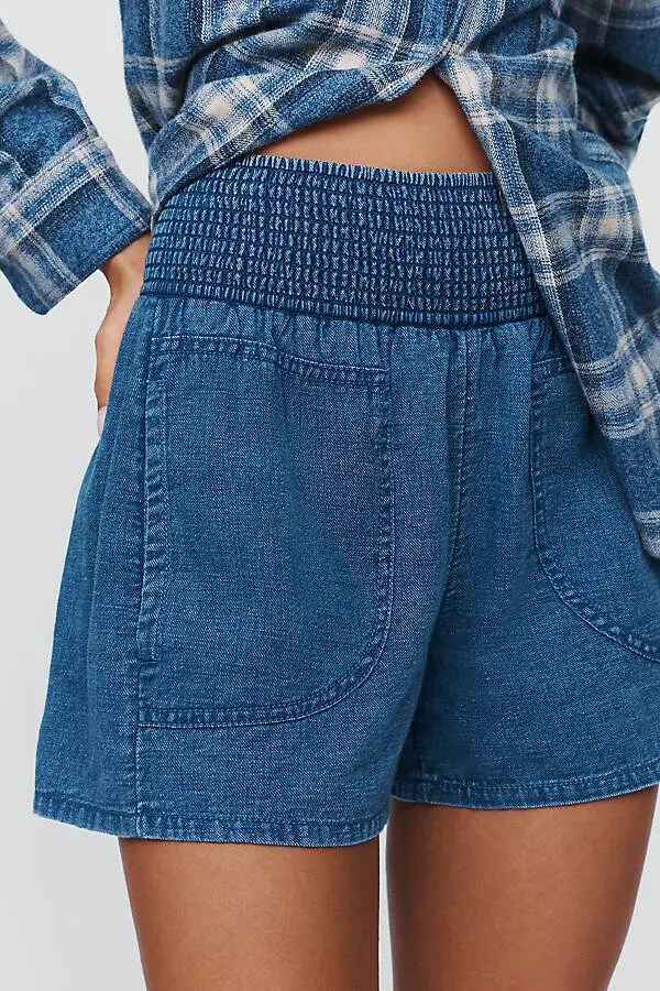 PILCRO Reese 100% Cotton Smocked Pull-on Shorts - Medium Denim