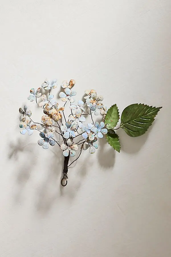 TERRAIN Blue Hydrangea Iron Bunch