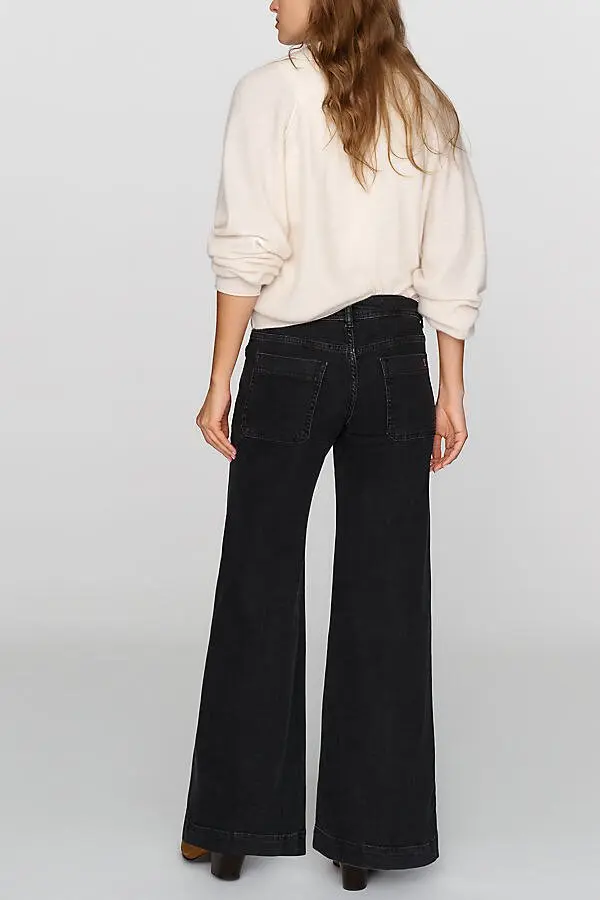 PILCRO Nico Mid Rise Flare Jeans