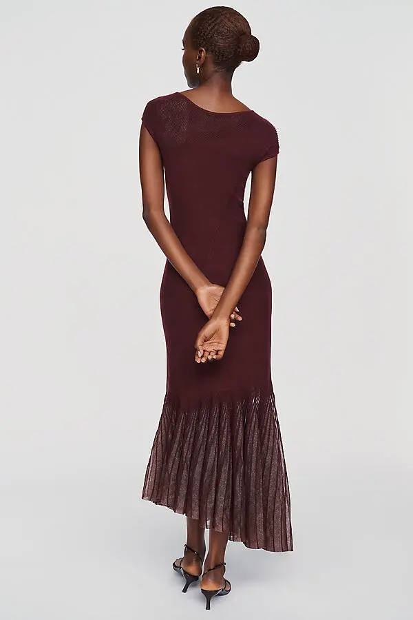 SIEMPRE Asymmetrical Pleated Hem Midi Dress