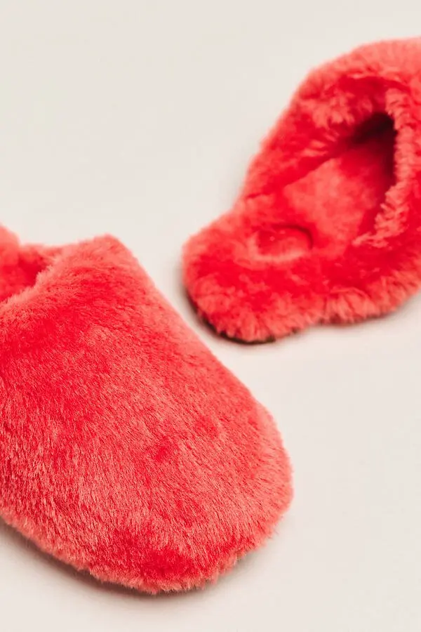 Maeve Faux Fur Slippers - Medium Pink