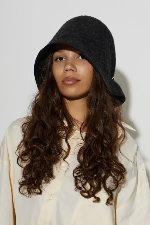 Jacquemus Hat "cloche