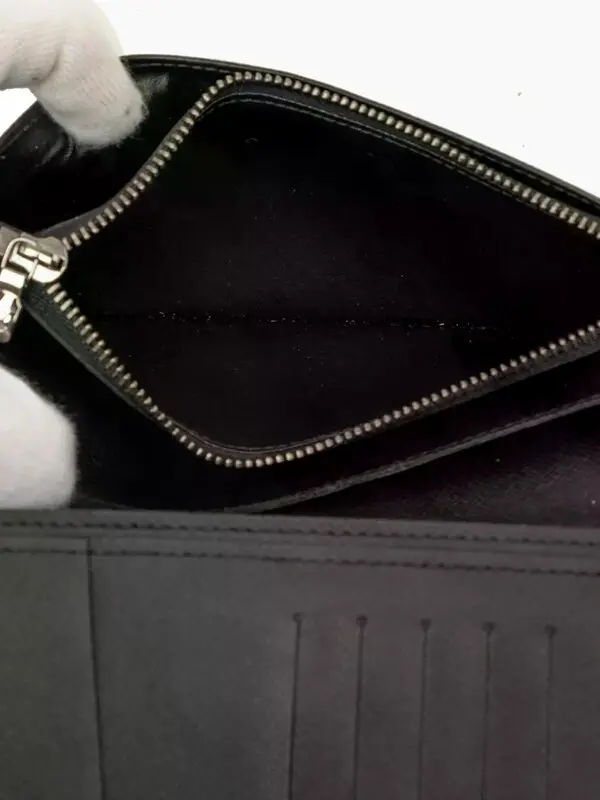 LOUIS VUITTON 2018 Monogram Eclipse Brazza Wallet Long Wallets