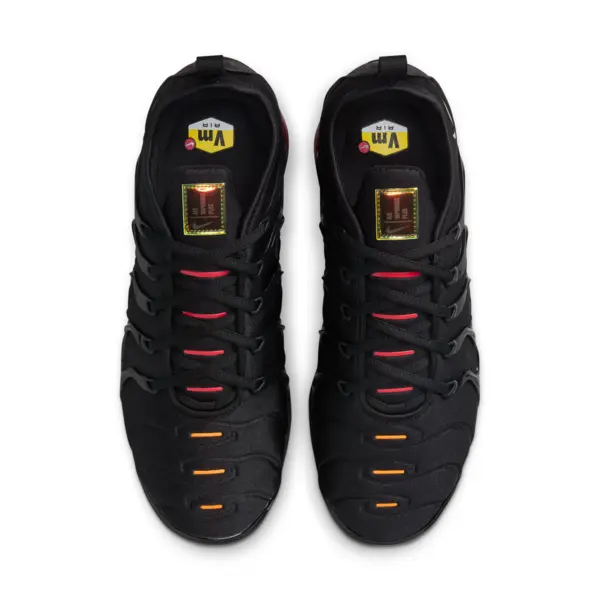 Nike Air Vapormax Plus Shoes - Black