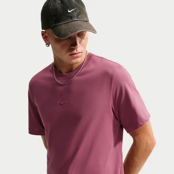 Nike Sportswear Standard T-shirt - Red