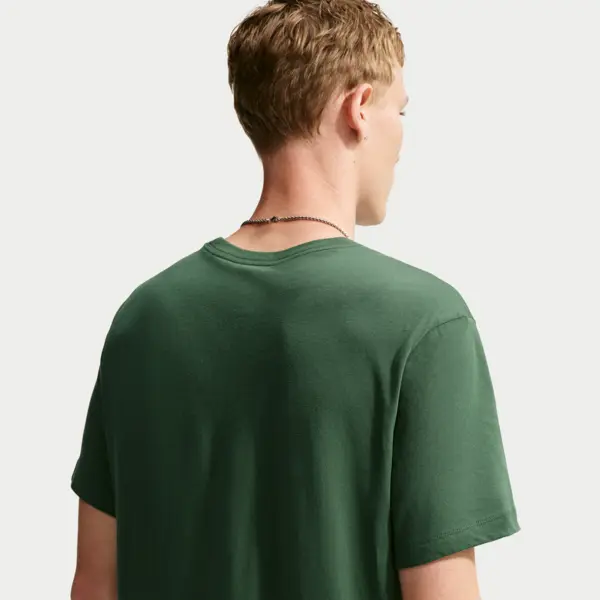 Nike Sportswear Club T-shirt