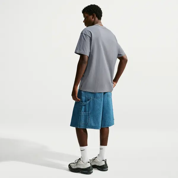 Nike Sportswear Premium Essentials T-shirt - Grey