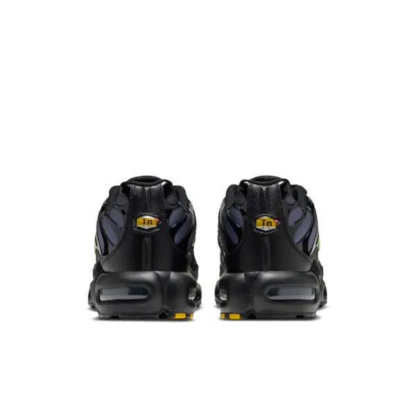 Nike Air Max Plus Shoes - Black