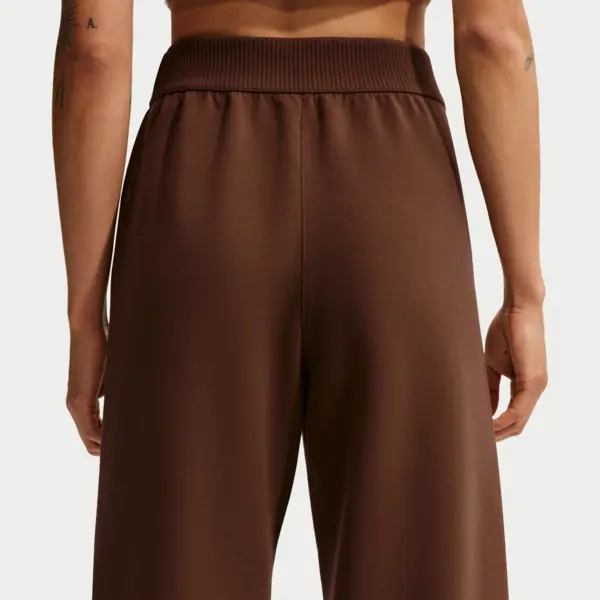 Nike 24.7 Impossiblysoft Dri-fit High-rise Jogger Pants