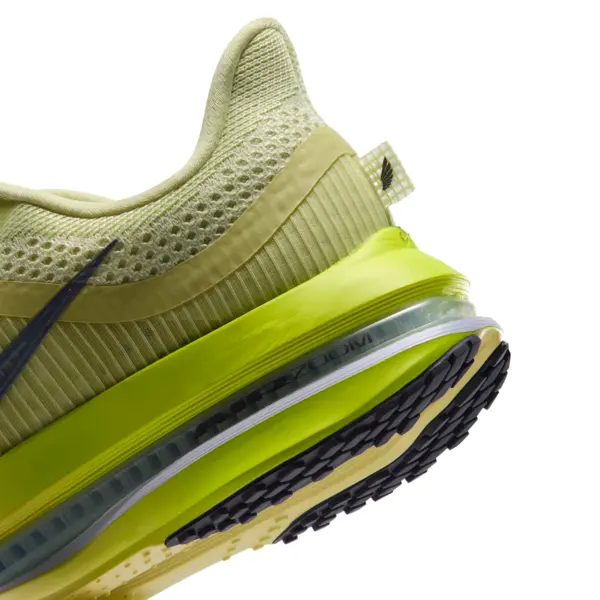 Nike Pegasus Premium Road Running Shoes - Green