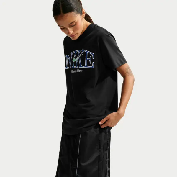 Nike Sportswear Classic Oversized T-shirt