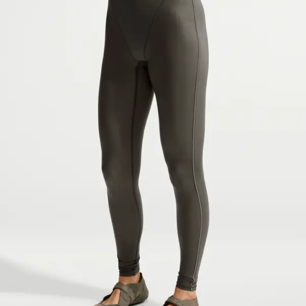 Nike Skims Weightless High-waisted V-panel Leggings